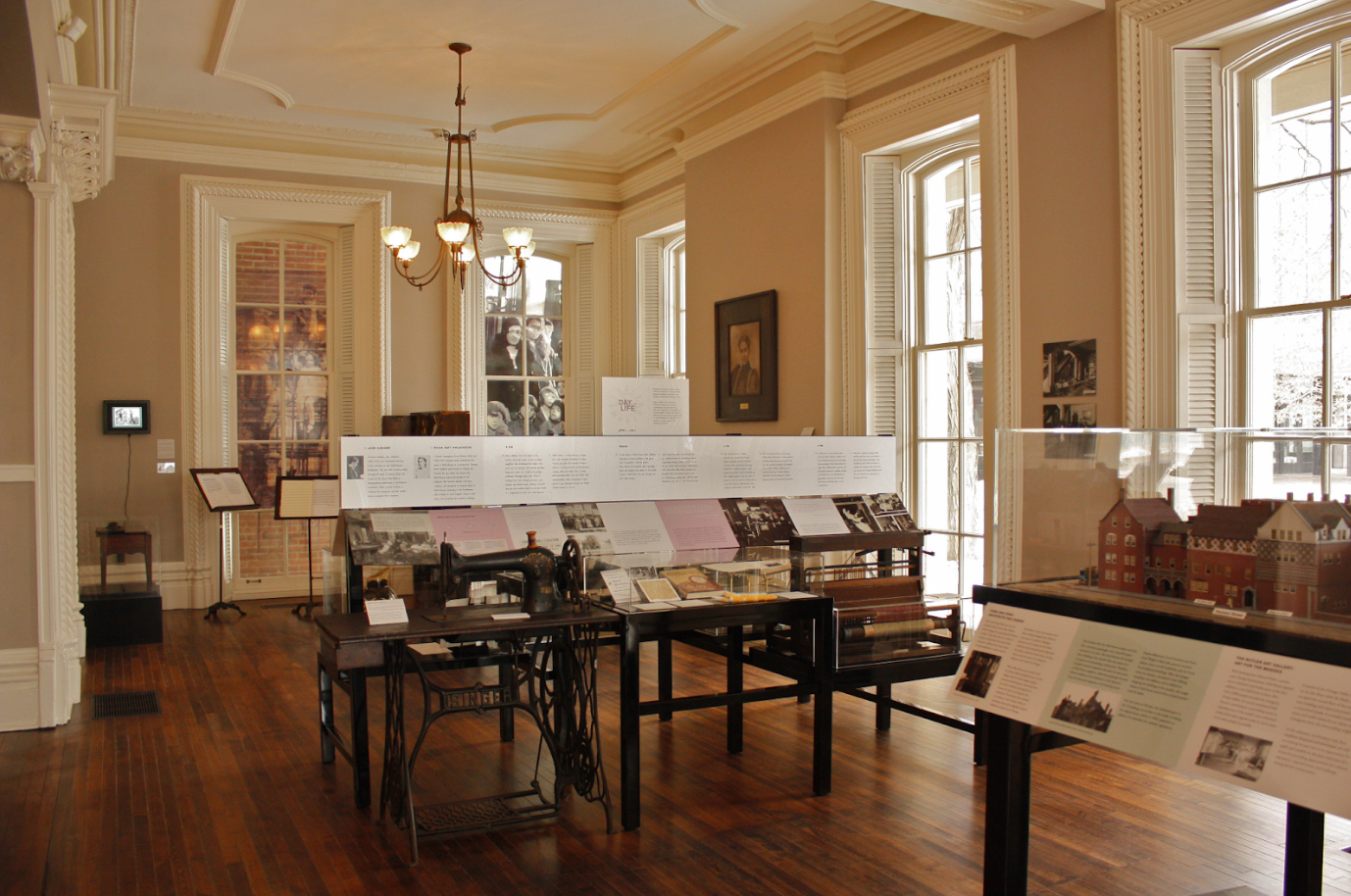 Great Chicago Writers: Jane Addams - Optima