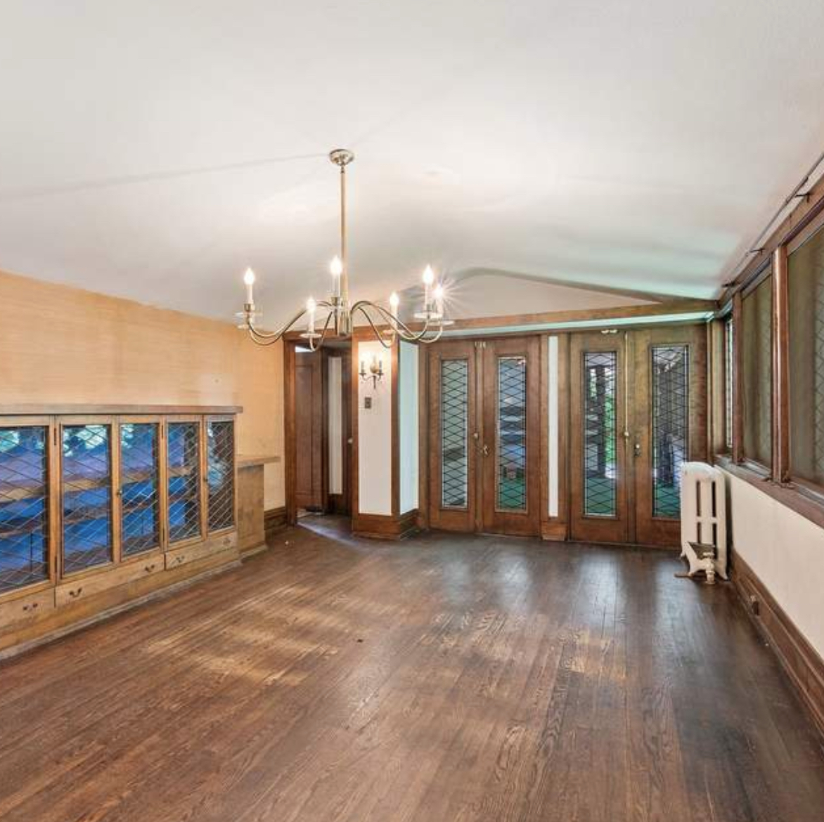 Local Wilmette Landmarks: Frank J. Baker House - Optima