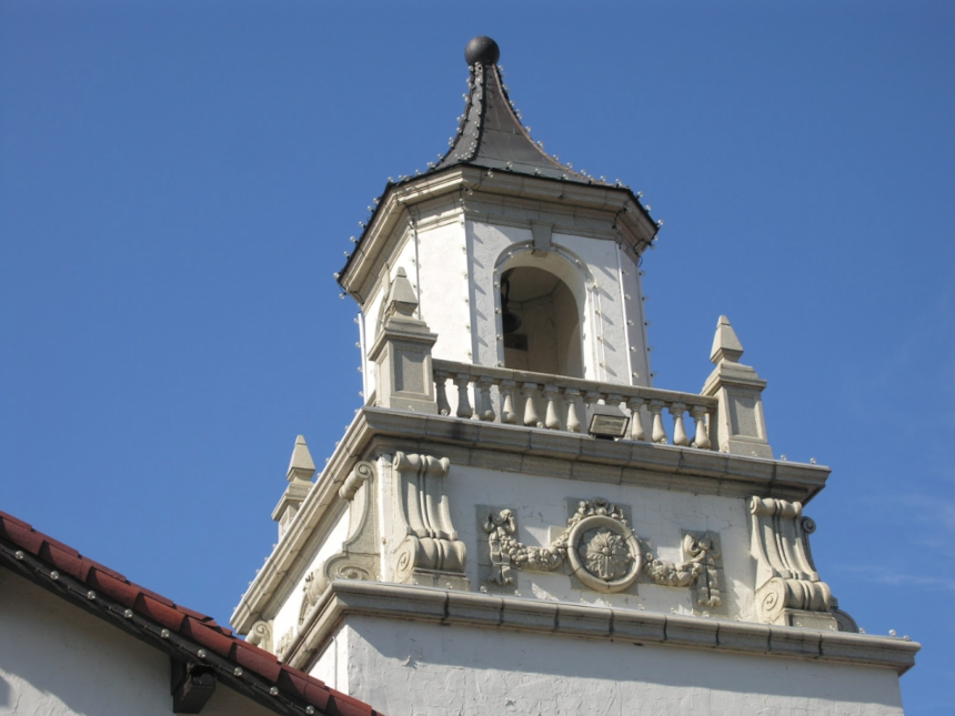 Exploring Wilmette: Plaza del Lago - Optima