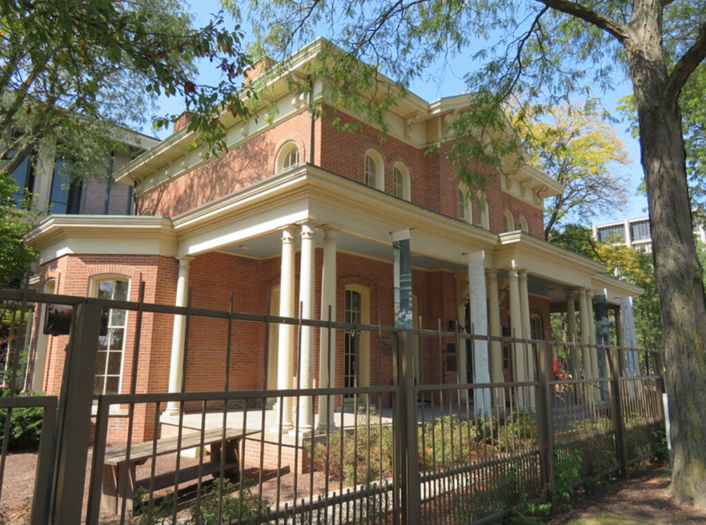 addams-hull-house Archives - Optima