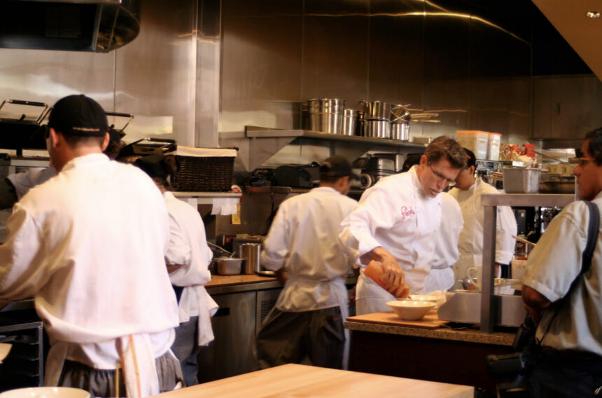 A Guide to Chicago's 2024 Restaurant Week - Optima